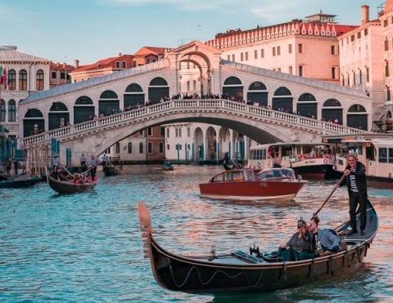 Venecia en invierno mola y punto - Girando el Globo